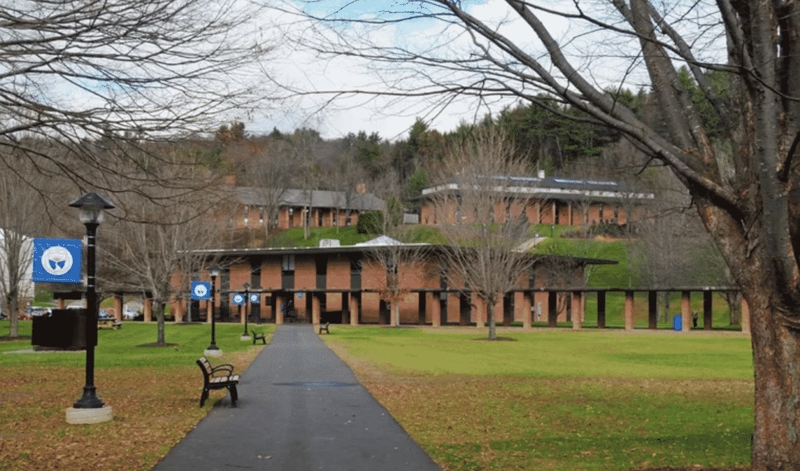 List Of Most Expensive Colleges In The World In 2021 | The Academic Guide